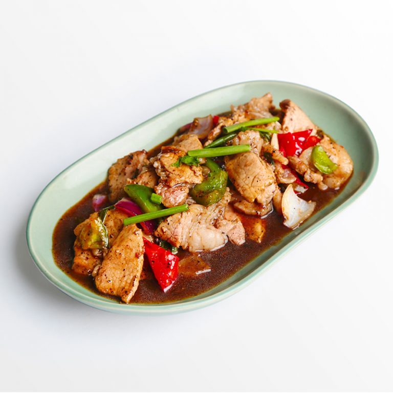 Gaeng Dang Pak Ruam (Red Curry Vegetable) - Cinnamon Lakeside Colombo