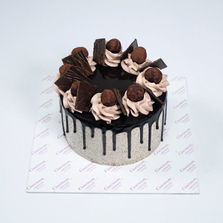 Red Velvet Cake (1kg) - Cinnamon Lakeside Colombo